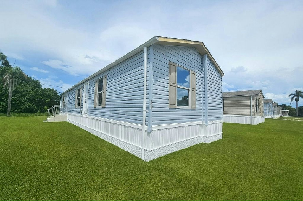Manufactured Homes For Sale & Lots For Rent | Island Communities